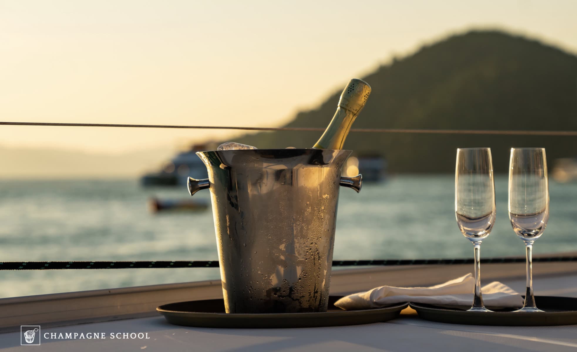 7 Best Champagne Buckets - 2026 Buyers Guide
